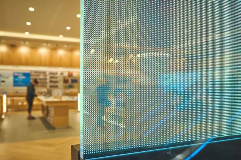 Transparent LED Displays - Engagis